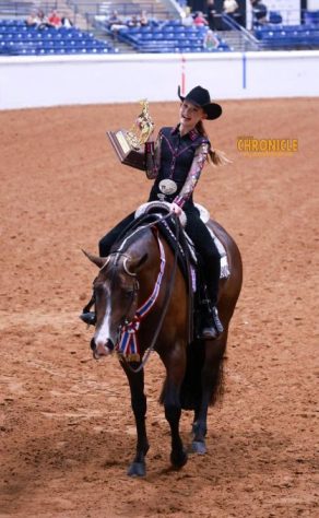 A Gold Globe for Gracelyn Galyean and Waffle House | Equine Chronicle